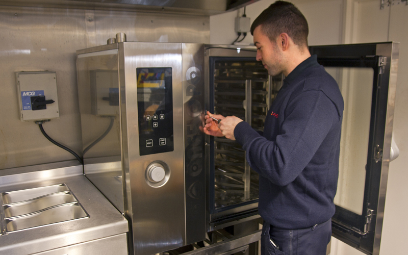 Catering Insight - The hot topic: catering engineer training